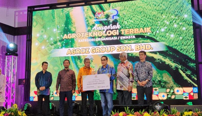 About Us - Agroz Group - leading AgTech company specialising in CEA vertical farming